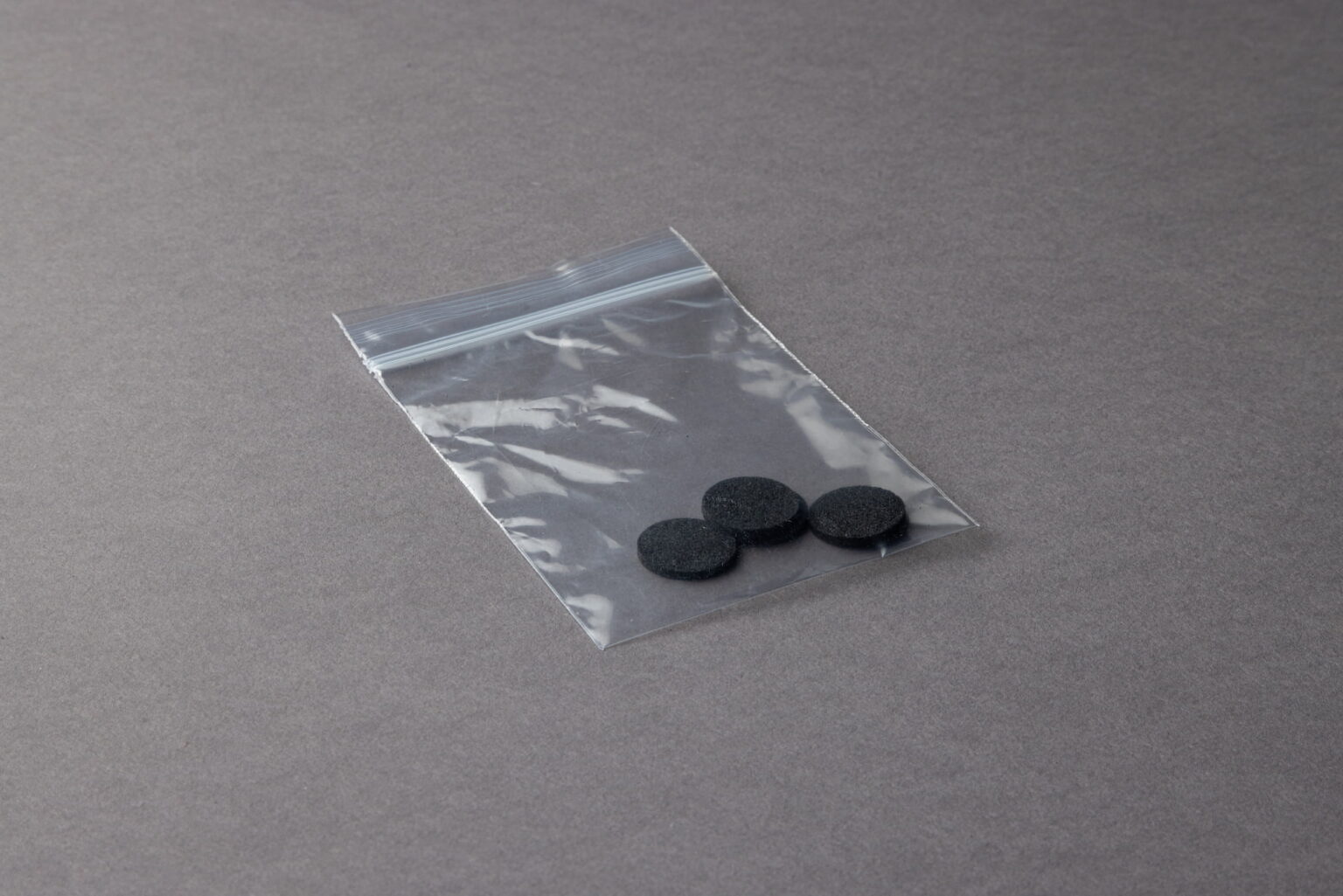 FGOR-18-105424 - POREX® Large Carbon Loaded Filter - Porex